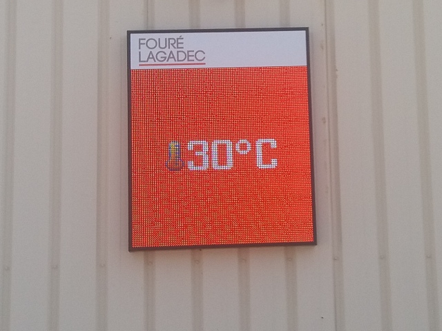Ecran publicitaire LED - LED Boutique - Afficheurs LED Professionnels